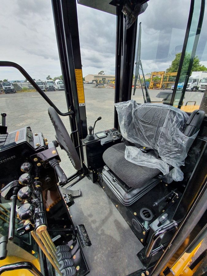 Noram 65E Grader | Product | ETL Hire