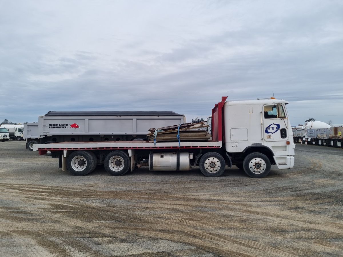 Freightliner FLB Flat Top Tipper | Product | ETL Hire