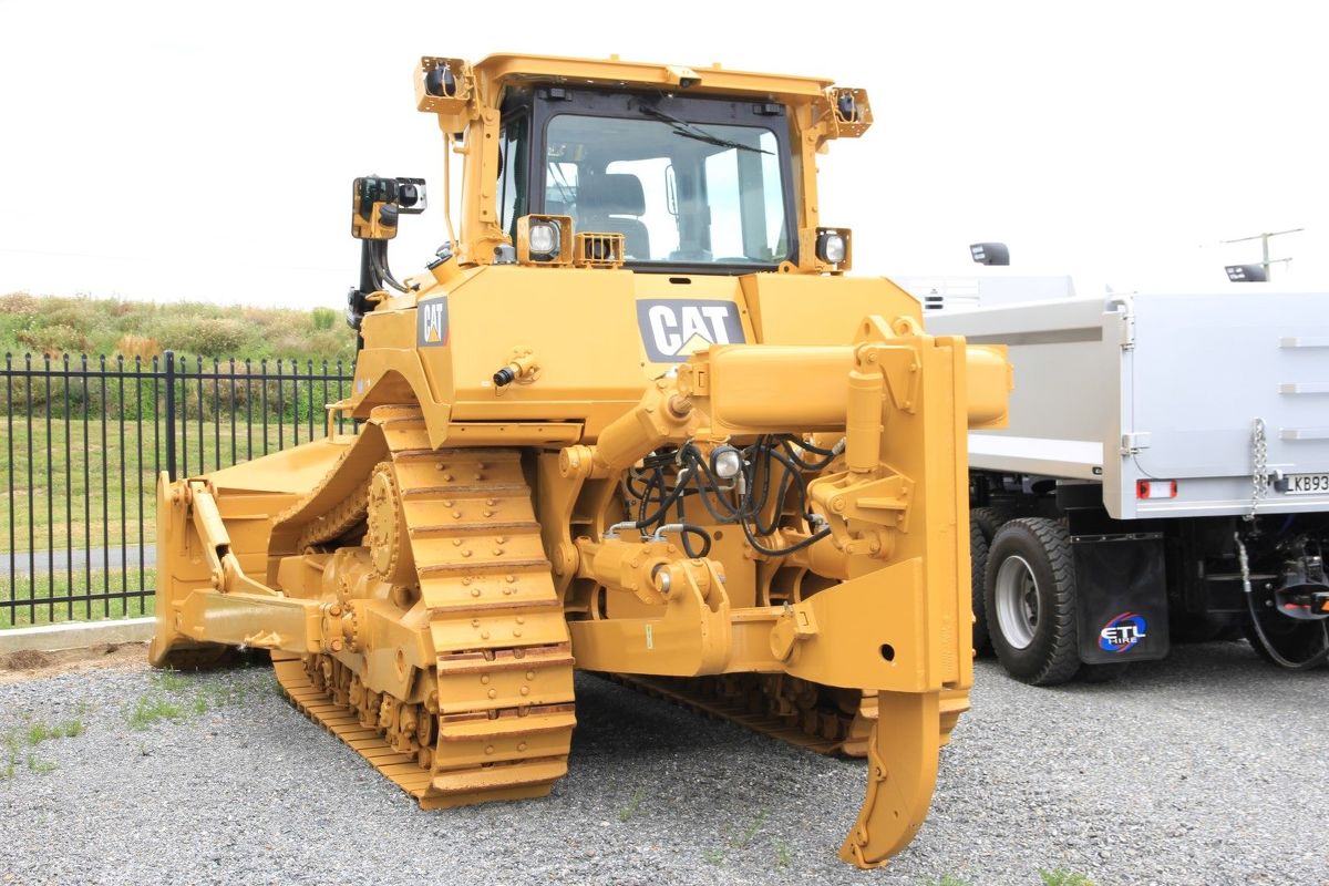 CAT D8T Bulldozer | Product | ETL Hire