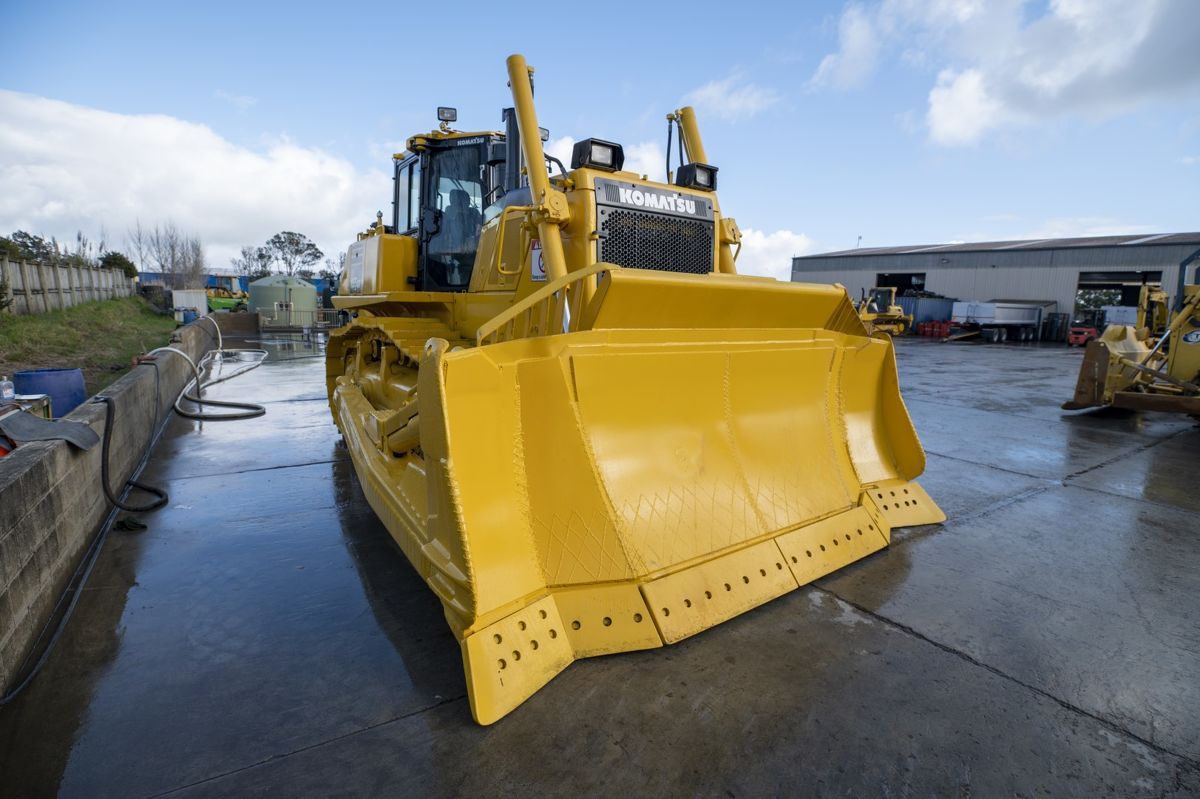 Komatsu D155AX-7 Bulldozer | Product | ETL Hire